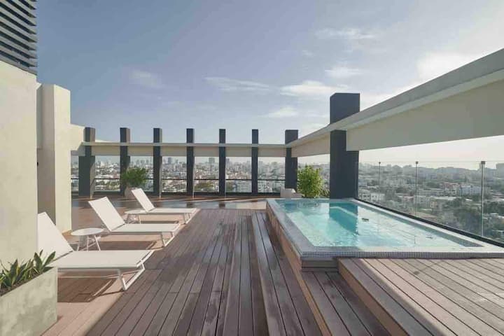 ®4br{lux~view}@downtown Sd +Pool+gym+family - Santo Domingo