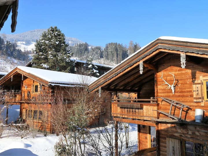 Chalets Almdorf Zillertal, Fügen - Zillertal, Avusturya