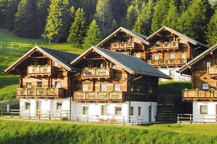 Chalet à Zettersfeld Avec Vue Dolomites - Lienz
