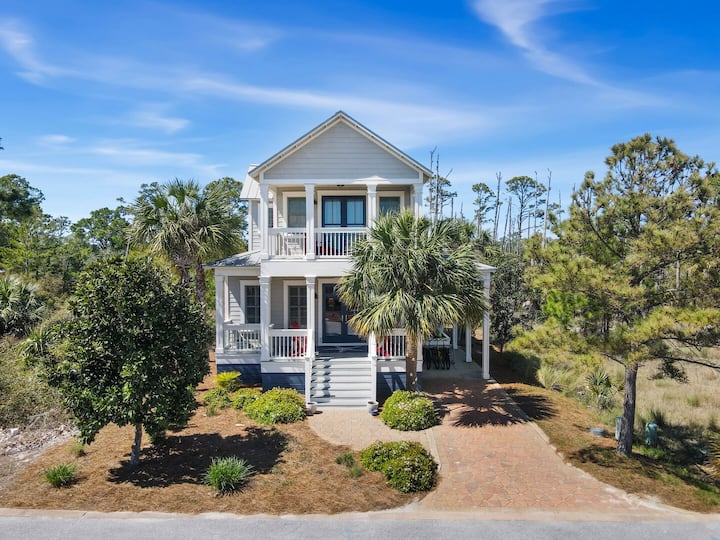 The Good Stuff! Beautifully Decorated, Luxury Home - Cape San Blas, FL