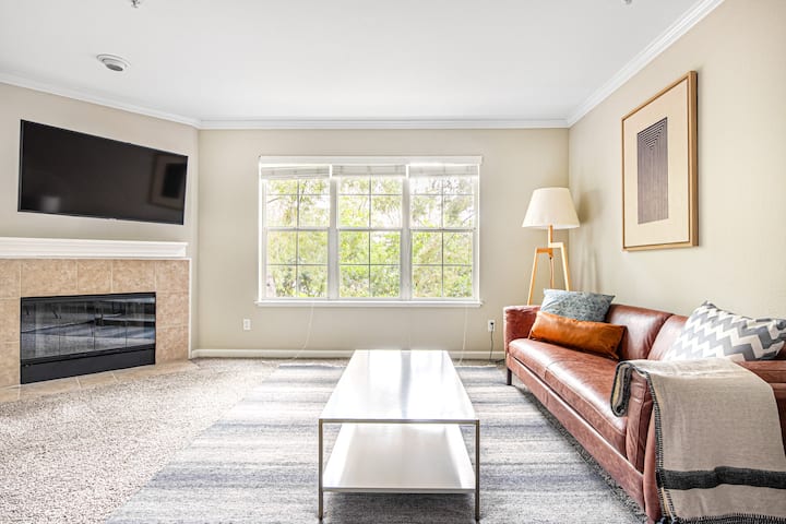 Blueground | Santa Clara, Parking, Nr Groceries - Santa Clara, CA
