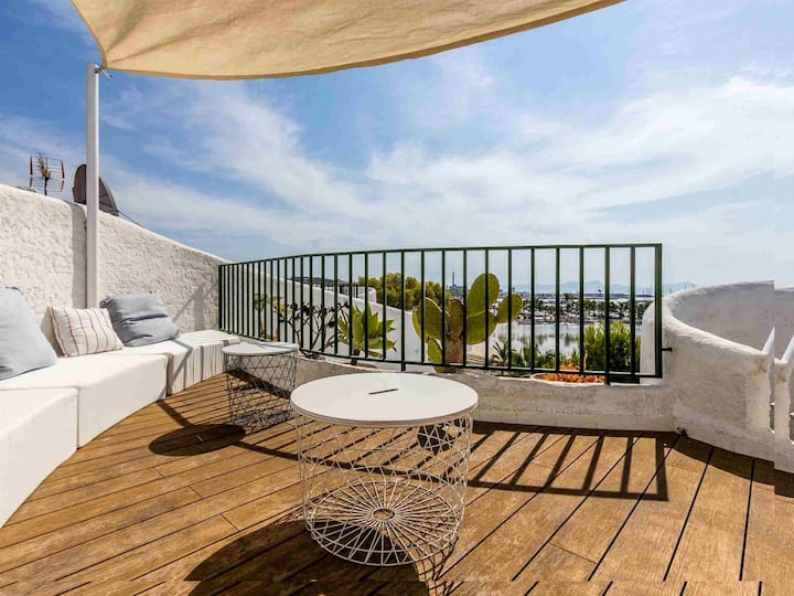 Sea, First Line Sandy Beach, Ideal For Couples - Alcúdia