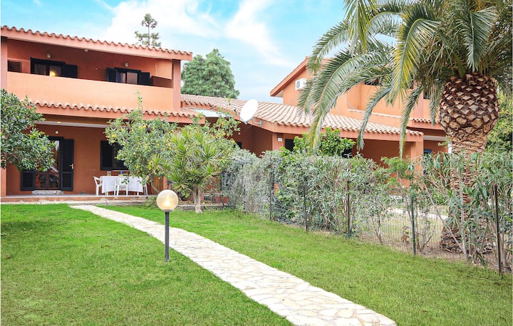Beautiful Apartment In Costa Rei -Ca- - Costa Rei