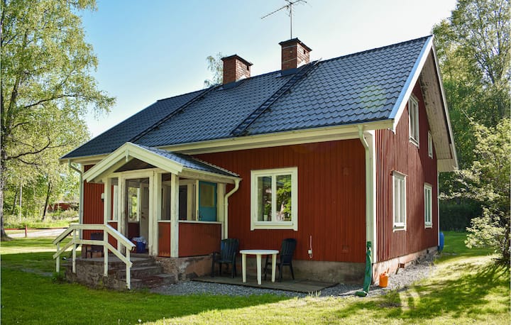 Stunning Apartment In Rönneshytta - Askersund