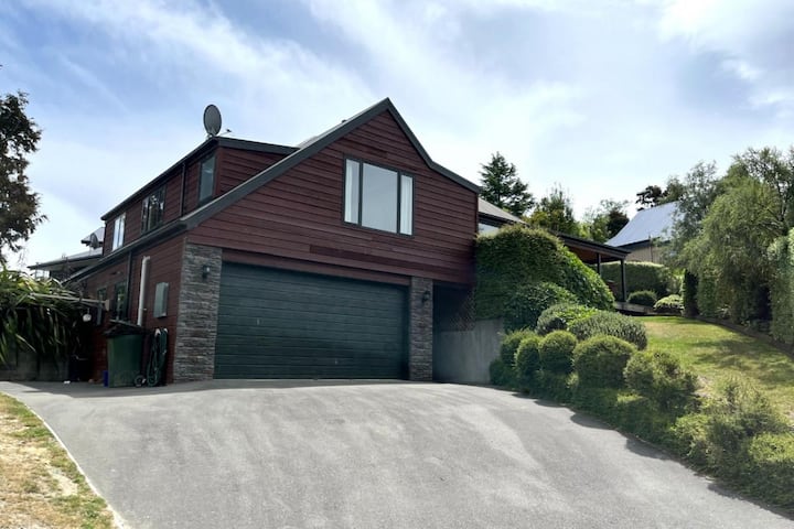 A+ On St James Avenue - Hanmer Springs