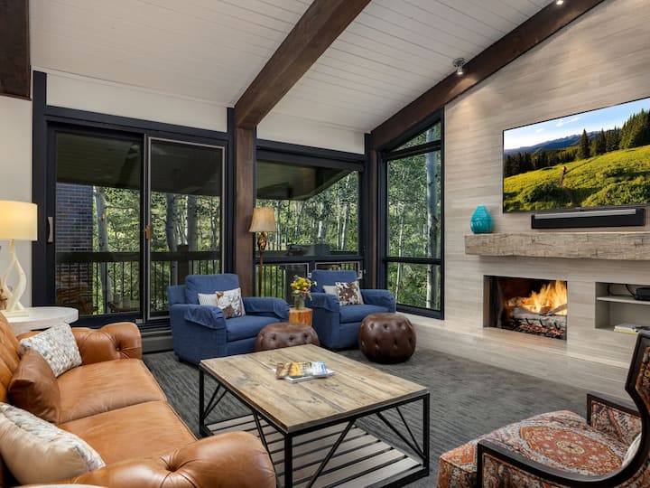 Top Of The Village - Ski-in/ski-out - Snowmass Village, CO