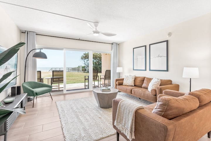 Oceanfront Ground Floor With Stunning Views! - Satellite Beach, FL