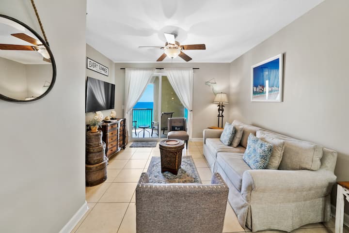 Grand Panama 904 Gulf Front, Pets Ok, Sleeps 9 - Panama City Beach, FL