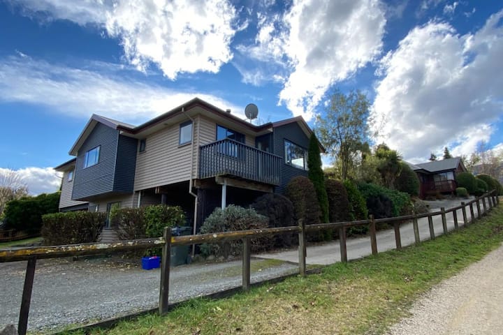 A Top Of The Line Holiday Home - Hanmer Springs