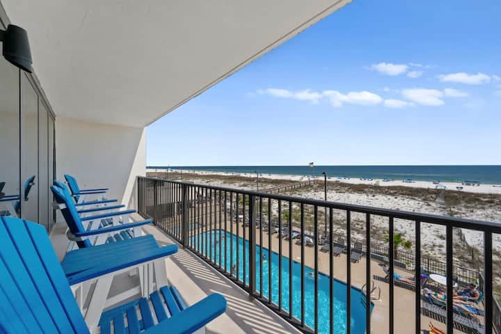 Beach Front Paradise With Gulf Views | Gulf Front Pool | Grills | Sleeps 10 - Gulf Shores, AL