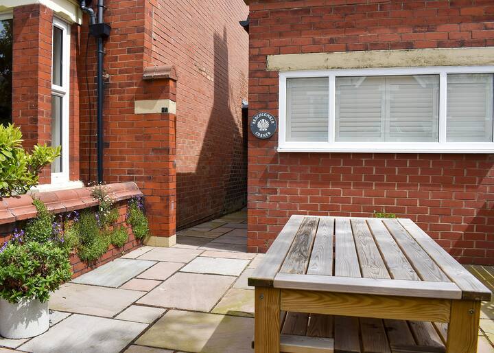 Beachcomber Corner - Lytham St Annes