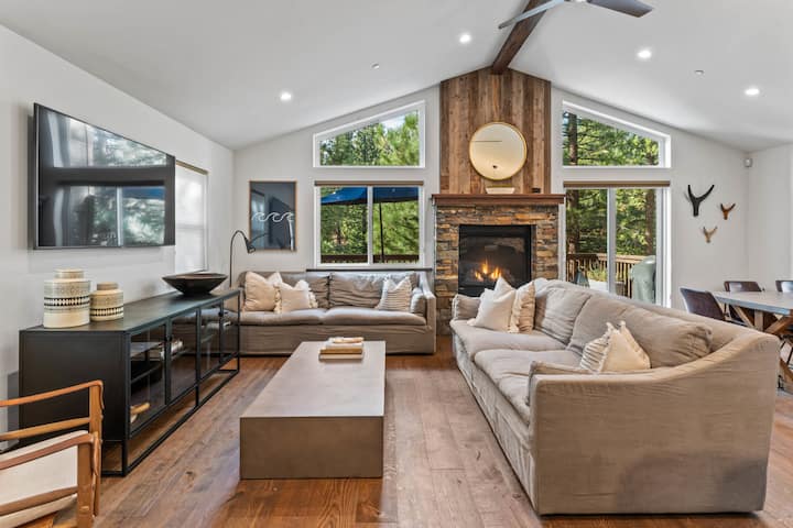 *New Pet Friendly Prosser Tree Haus|hiking Retreat - Truckee, CA