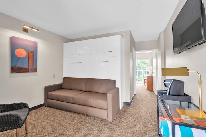 Cape Suites Room 6 - Free Parking! - Rehoboth Beach, DE