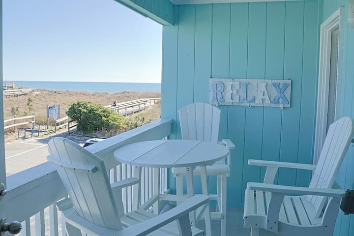 Oceanview Retreat W/ Pool *Open* & Steps To Beach - North Carolina