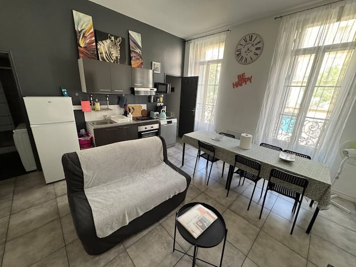 L'haussmannien 65, 4 Chambres, 10 Couchages - Marseille