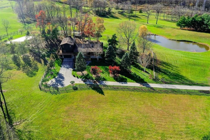 Cozy Cabin W/ Heated Pool, Hot Tub And Open Fields - Hyde Park, NY