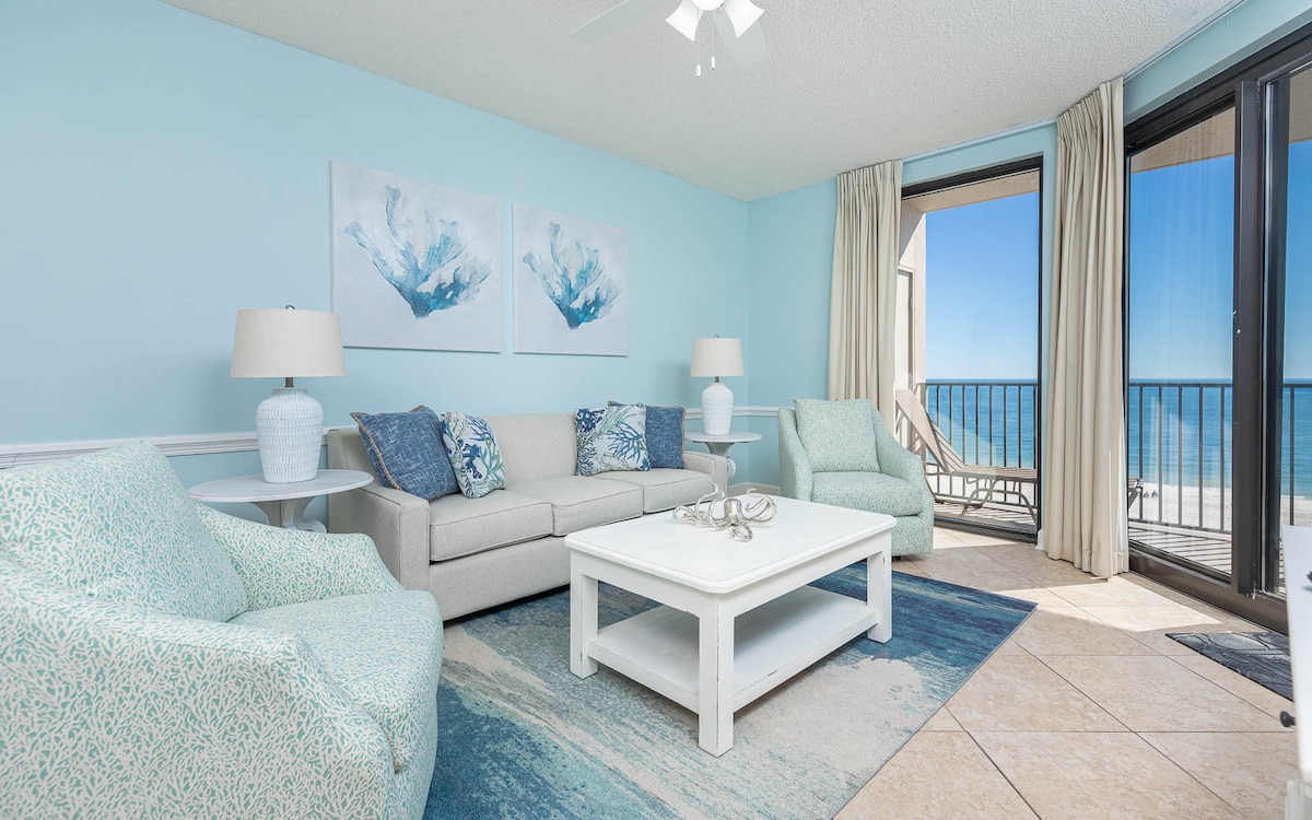 Stunning 2BR Phoenix X Unit 511 with Beautiful - Condominiums for Rent ...