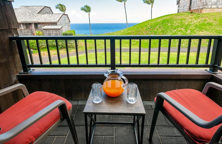 Princeville Ocean View, Vintage Charm, Top Floor - Princeville, HI