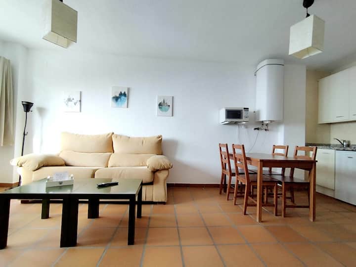 1 Bedroom In Arttyfal Building With Parking - Sierra Nevada