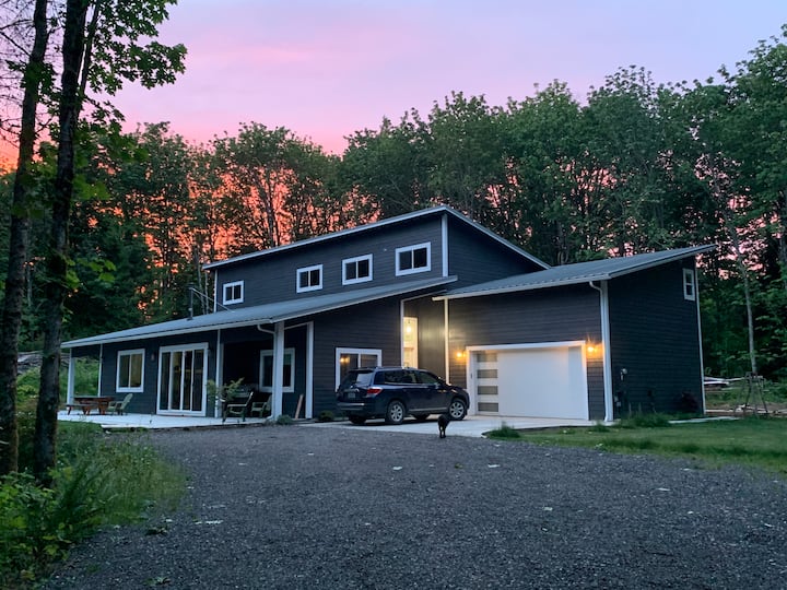 Private & Spacious 2br Apartment In Kingston, Wa - Poulsbo, WA