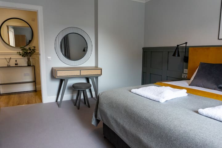 21/2 Airds Crescent - Stylish 1 Bedroom Apartment - Oban