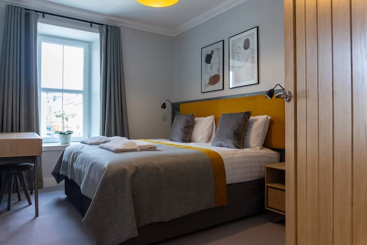 21/4 Airds Crescent - Stylish 1 Bedroom Apartment - Oban