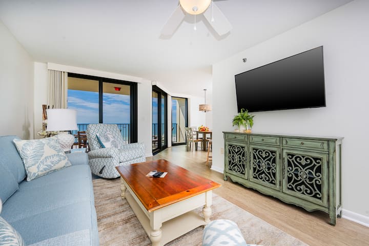 Your Dream Vacation Awaits! Unit 7802 @ Phoenix 7! - Foley, AL
