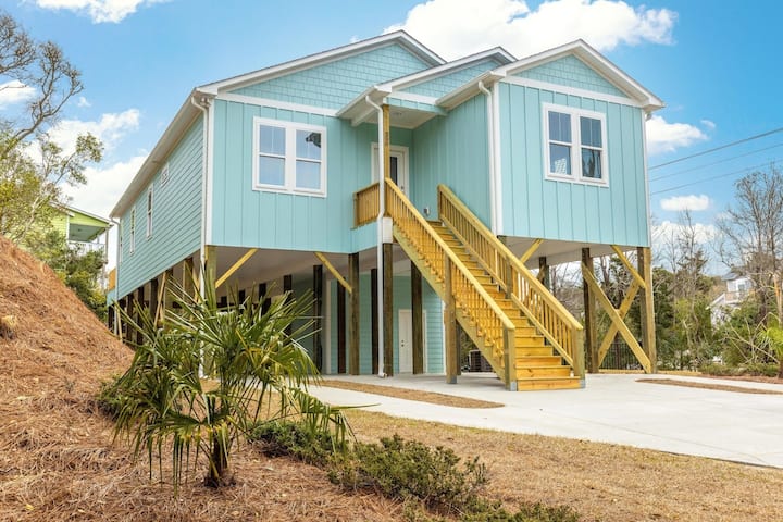 Top Pocket Find Takes On Emerald Isle, Nc - Emerald Isle, NC