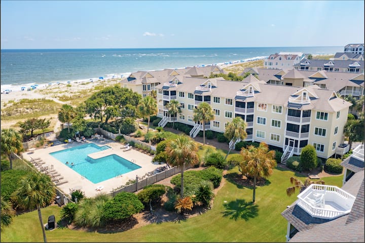 1st Floor, Screen Porch W/ Steps To Beach & Pool - 103g Port O Call - Mount Pleasant, SC