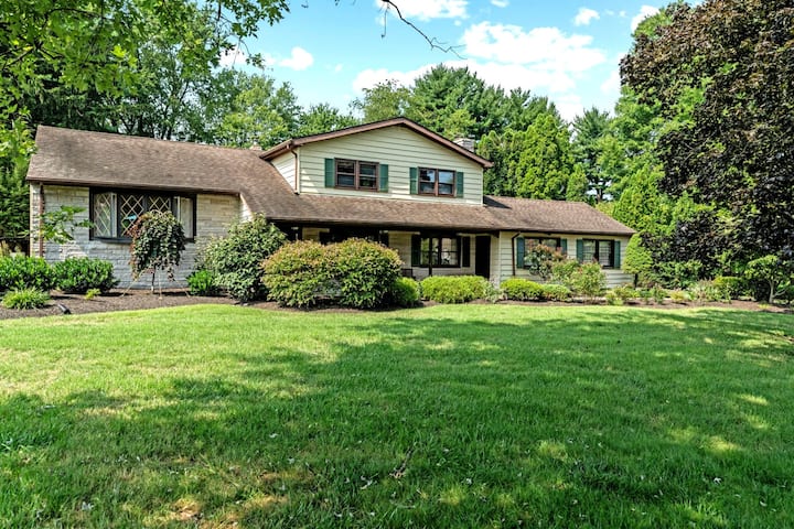 Charming Countryside Home W/ Yard & Office - Tyler State Park, Newtown