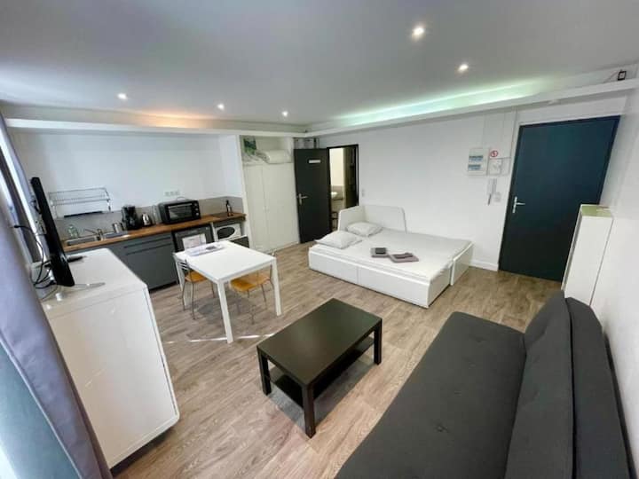 Dolaizon 2 - Studio Meublé 28 M2 - Le Puy-en-Velay