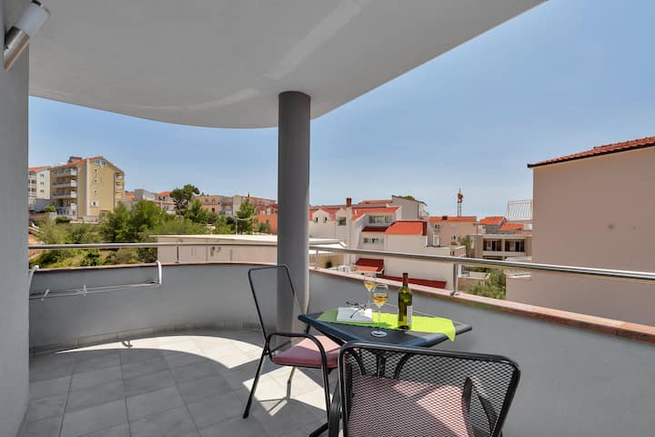 Apartments Villa Juric - Studio Apt With Balcony - Baška Voda