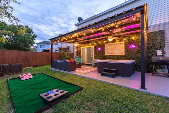Hot-tub | Gameroom | Bbq By Lackland & Seaworld - Lackland AFB, TX