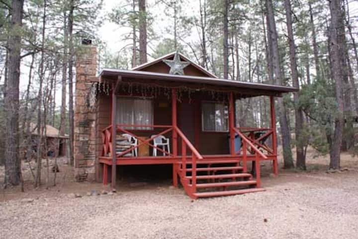 Whispering Pines Resort- Cabin #4 - Pinetop-Lakeside, AZ