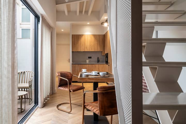 R26 Suites - Plaza España - Alcalá de Guadaíra