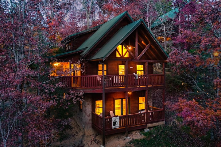 Jacuzzi*pool*2 Kings*fireplace*bbq*pets Ok - Townsend, TN