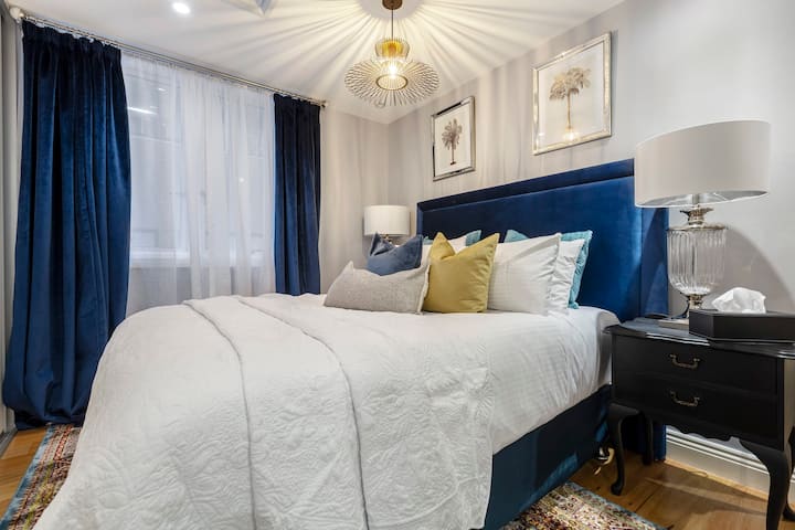 Mon Tresor | Parisienne Apartment On Collins St - Kensington