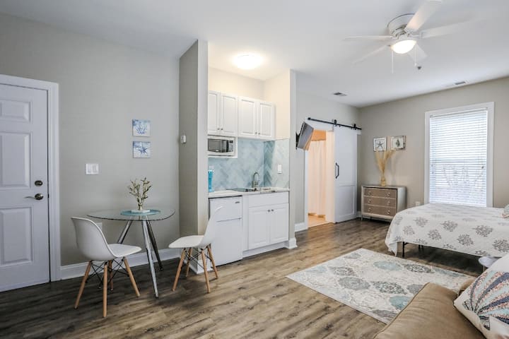 My Vitamin Sea  Quaint Studio Myrtle Beach, Sc - Myrtle Beach, SC