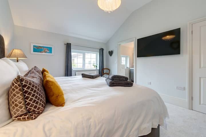 Heathgate Apartment  - Garden View - Budleigh Salterton