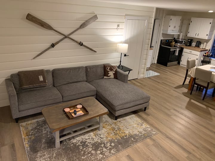 Cozy W Fireplace/ Fire Pit/ Big Decks And Forest - Whitefish, MT