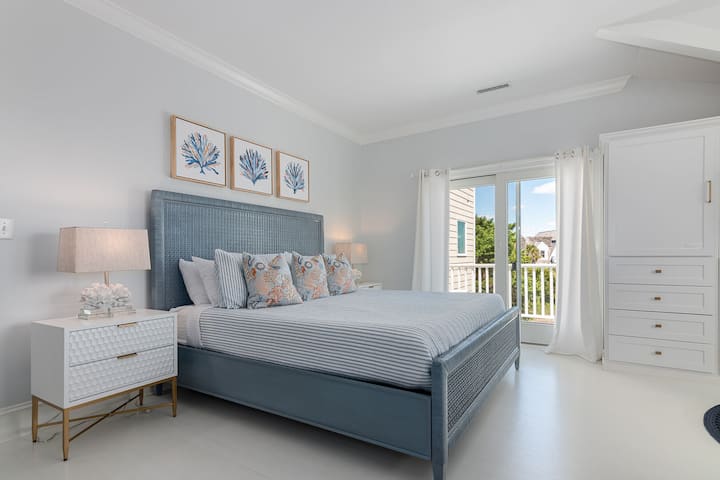 Welcome To The Marsh Harbour Inn-room 6 Suite - Bald Head Island, NC