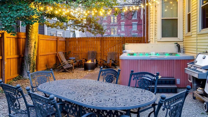 New Renovated 2br Highland Home Hot Tub Playground - Louisville, KY