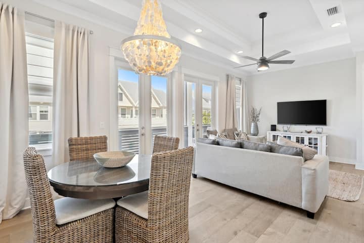 30a Hideaway | Golf Cart Included! - Alys Beach, FL