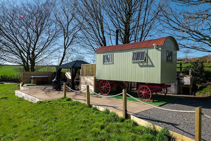 The Shepherd's Shed At Accott Manor - Devon