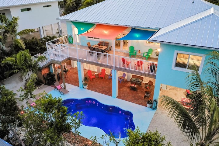 P60 - Maison Neuve De 4 Chambres Et 4 Salles De Bains Avec Piscine Et Amarrage. Incroyable Espace De Vie Extérieur! - Florida Keys