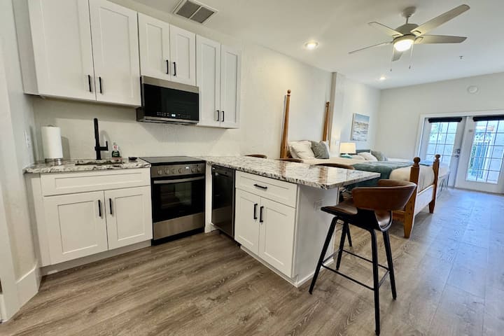 Amira Resort: Cozy Studio, Hot Tub, Heated Pool! - Utah