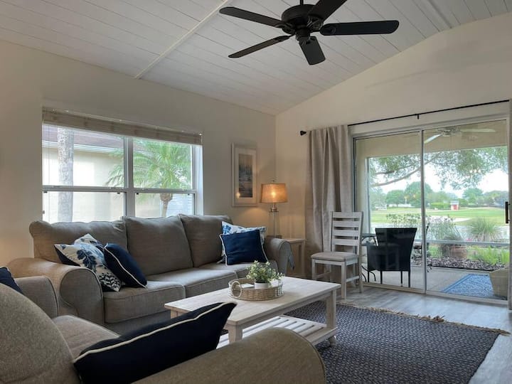 Villa With A View (Golf & Water) *Newly Remodeled - Gem Lake, Belleview