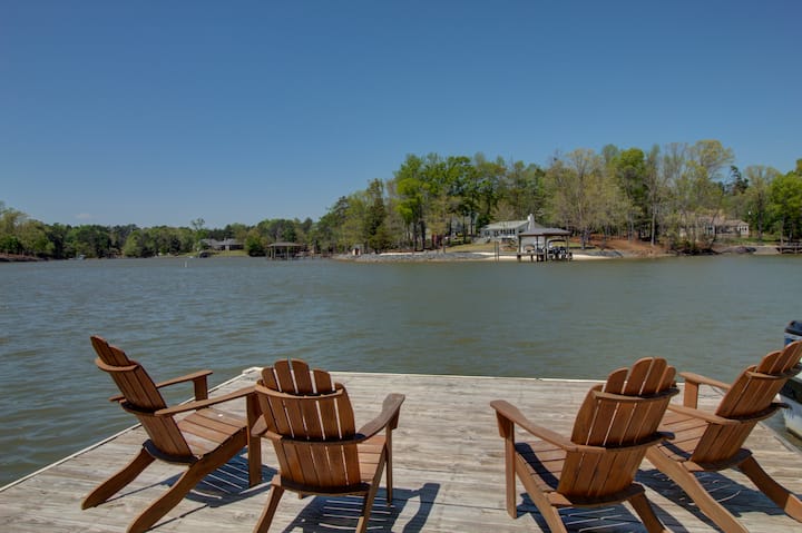 Lakefront Paradise 2 Bedroom Getaway On Lake Wylie - Lake Wylie, SC