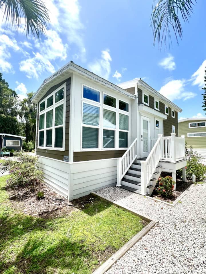 The Osprey House- Tiny House Near Orlando - Clermont, FL