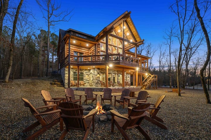 Fox Hollow Creek- 3 Story Cabin W/ Creekside Views - Hochatown, OK